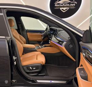 Black BMW 630 2020 in Marijampole, with an engine capacity of 2.99 L and mileage of 224 thousand km for 24950 €, photo 21 on AUTOMOTO.COM.LV
