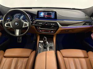 Black BMW 630 2020 in Marijampole, with an engine capacity of 2.99 L and mileage of 224 thousand km for 24950 €, photo 23 on AUTOMOTO.COM.LV