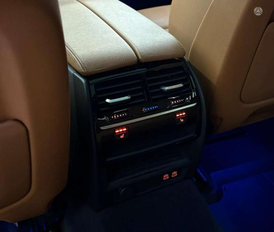 Black BMW 630 2020 in Marijampole, with an engine capacity of 2.99 L and mileage of 224 thousand km for 24950 €, photo 24 on AUTOMOTO.COM.LV