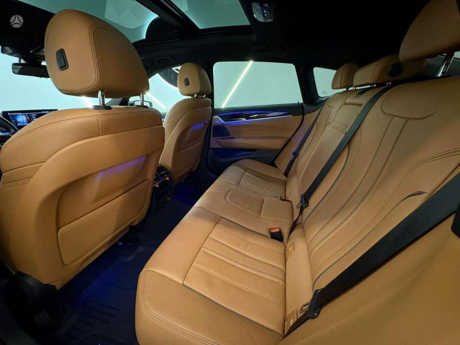 Black BMW 630 2020 in Marijampole, with an engine capacity of 2.99 L and mileage of 224 thousand km for 24950 €, photo 27 on AUTOMOTO.COM.LV