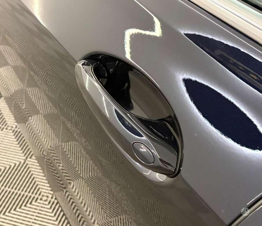 Black BMW 630 2020 in Marijampole, with an engine capacity of 2.99 L and mileage of 224 thousand km for 24950 €, photo 34 on AUTOMOTO.COM.LV