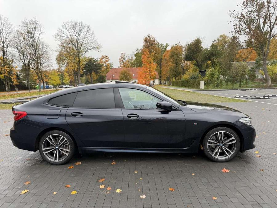 Black BMW 630 2023 in Kaunas, with an engine capacity of 2.99 L and mileage of 320 thousand km for 31999 €, photo 7 on AUTOMOTO.COM.LV