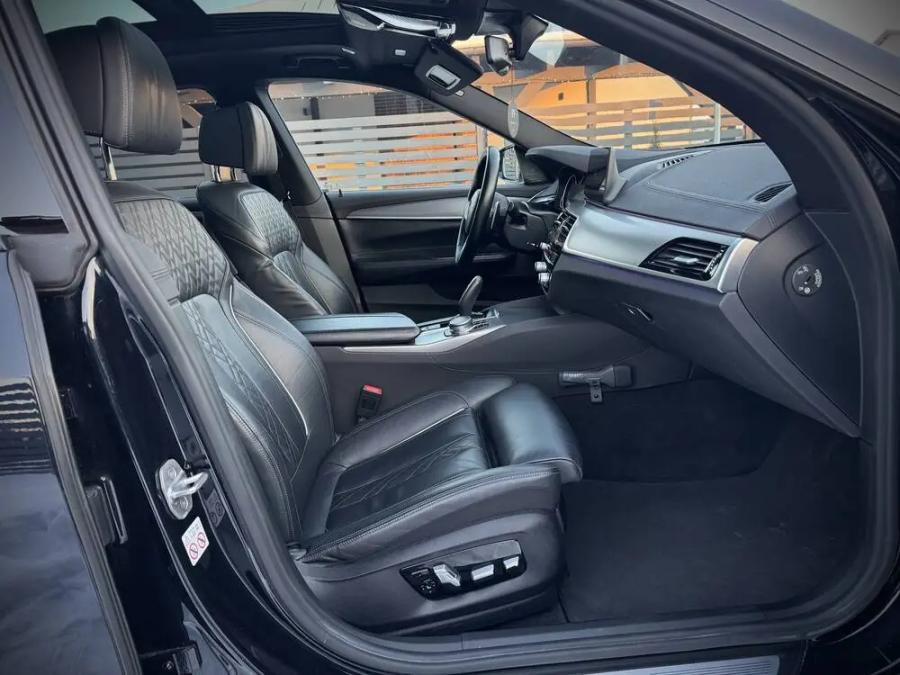 Zils BMW 630 2018 Jelgava, ar dzinēja tilpumu 3.00 L un nobraukumu 207 tūkst. km par 24800 €, foto 13 vietnē AUTOMOTO.COM.LV