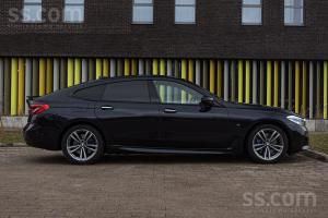 Blue BMW 630 2018 in Dobele, with an engine capacity of 3.00 L and mileage of 165 thousand km for 28900 €, photo 5 on AUTOMOTO.COM.LV