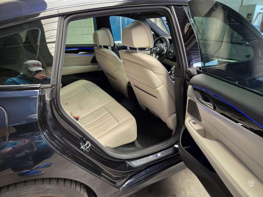Zils BMW 630 2018 Kauņa, ar dzinēja tilpumu 2.00 L un nobraukumu 166 tūkst. km par 19750 €, foto 14 vietnē AUTOMOTO.COM.LV