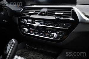 Zils BMW 630 2019 Tukums, ar dzinēja tilpumu 3.00 L un nobraukumu 229 tūkst. km par 23700 €, foto 23 vietnē AUTOMOTO.COM.LV