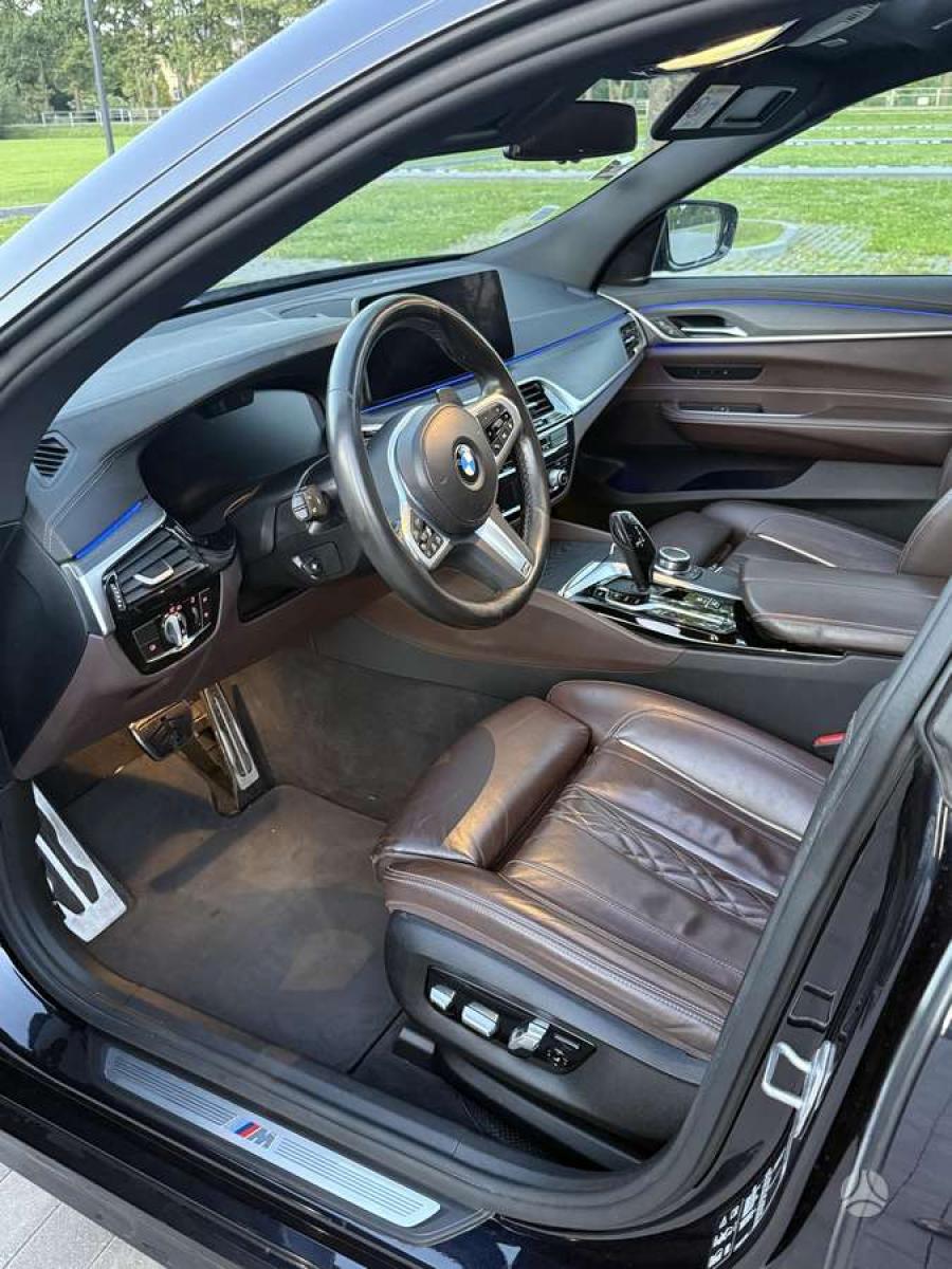 Zils BMW 630 2022 Kauņa, ar dzinēja tilpumu 3.00 L un nobraukumu 335 tūkst. km par 25500 €, foto 22 vietnē AUTOMOTO.COM.LV