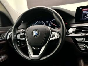 Brūns BMW 630 2019 Viļņa, ar dzinēja tilpumu 2.99 L un nobraukumu 89 tūkst. km par 35000 €, foto 16 vietnē AUTOMOTO.COM.LV