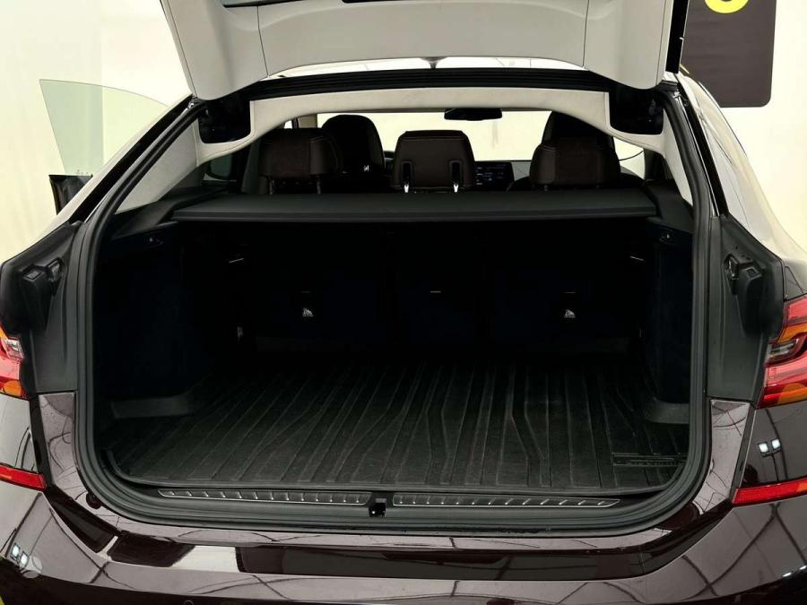 Brūns BMW 630 2019 Viļņa, ar dzinēja tilpumu 2.99 L un nobraukumu 89 tūkst. km par 35000 €, foto 28 vietnē AUTOMOTO.COM.LV