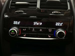 Brūns BMW 630 2019 Viļņa, ar dzinēja tilpumu 2.99 L un nobraukumu 89 tūkst. km par 35000 €, foto 17 vietnē AUTOMOTO.COM.LV