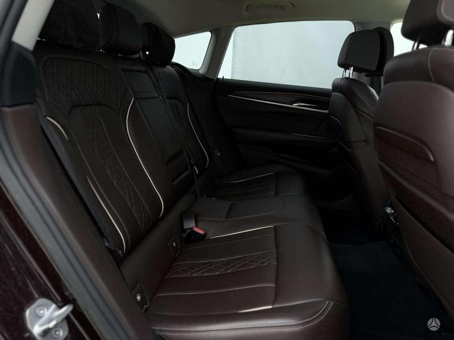 Brūns BMW 630 2019 Viļņa, ar dzinēja tilpumu 2.99 L un nobraukumu 90 tūkst. km par 32250 €, foto 15 vietnē AUTOMOTO.COM.LV