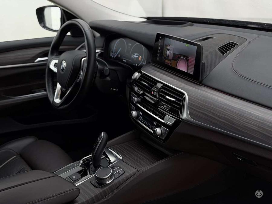 Brūns BMW 630 2019 Viļņa, ar dzinēja tilpumu 2.99 L un nobraukumu 90 tūkst. km par 32250 €, foto 17 vietnē AUTOMOTO.COM.LV