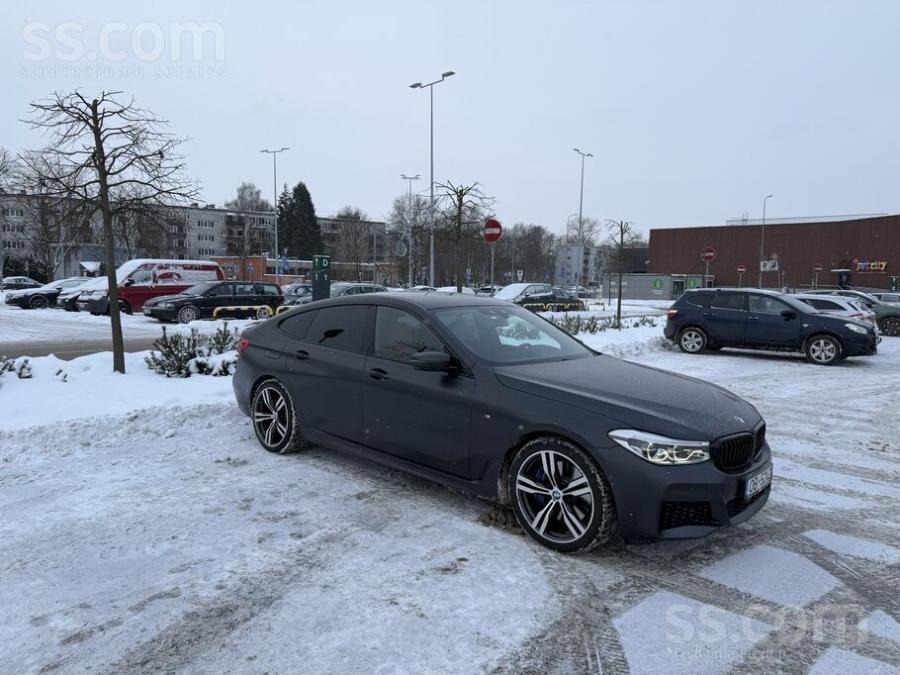 Grey BMW 630 2017 in Riga, with an engine capacity of 3.00 L and mileage of 203 thousand km for 26500 €, photo 3 on AUTOMOTO.COM.LV