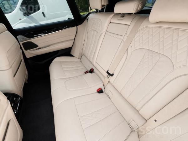 Pelēks BMW 630 2017 Rīga, ar dzinēja tilpumu 3.00 L un nobraukumu 256 tūkst. km par 18990 €, foto 9 vietnē AUTOMOTO.COM.LV