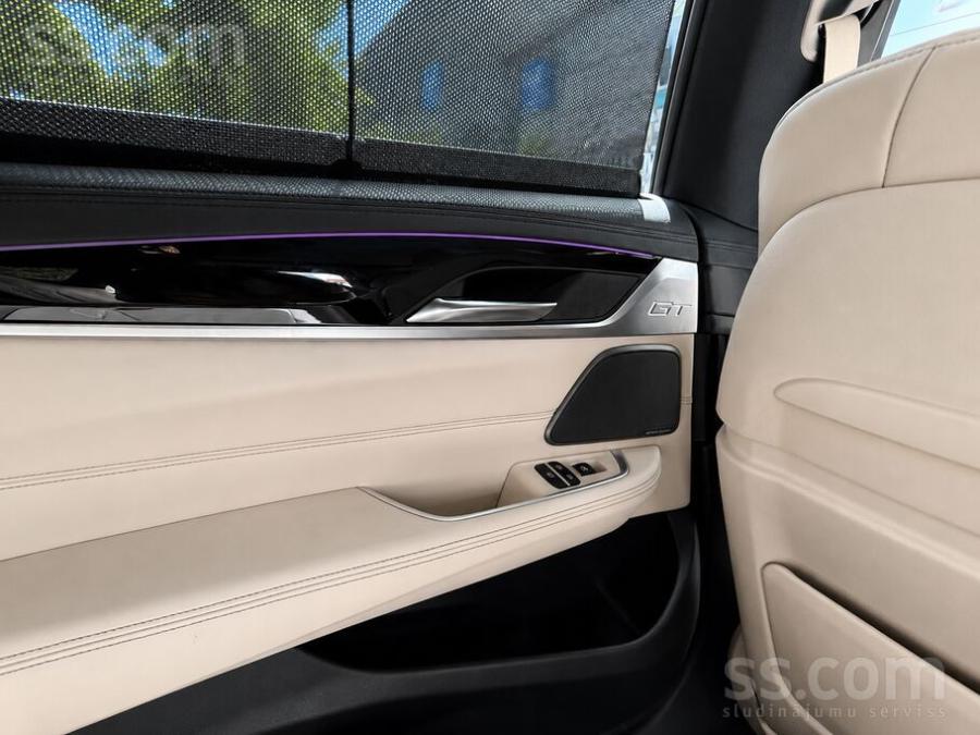 Grey BMW 630 2017 in Riga, with an engine capacity of 3.00 L and mileage of 256 thousand km for 18990 €, photo 11 on AUTOMOTO.COM.LV