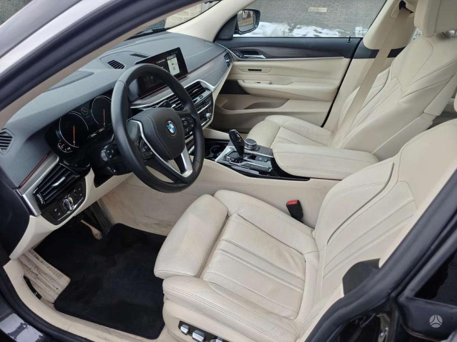 Pelēks BMW 630 2018 Utena, ar dzinēja tilpumu 0.00 L un nobraukumu 50 tūkst. km par 19990 €, foto 17 vietnē AUTOMOTO.COM.LV
