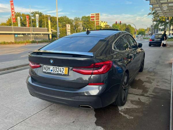 Grey BMW 630 2018 in Vilnius, with an engine capacity of 2.99 L and mileage of 300 thousand km for 26500 €, photo 3 on AUTOMOTO.COM.LV