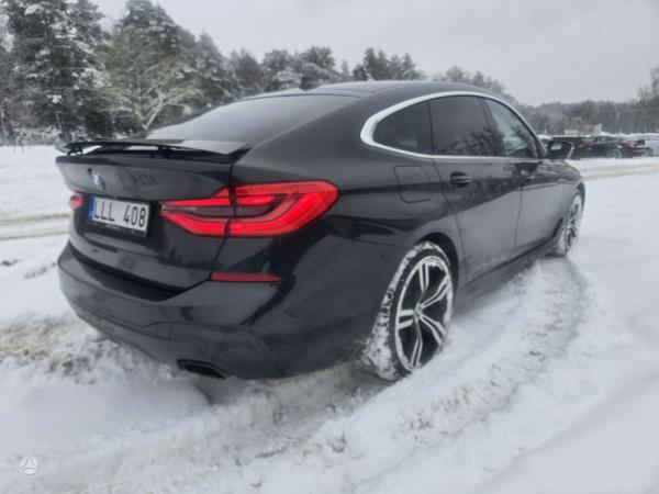 Grey BMW 630 2018 in Vilnius, with an engine capacity of 2.99 L and mileage of 300 thousand km for 24800 €, photo 3 on AUTOMOTO.COM.LV