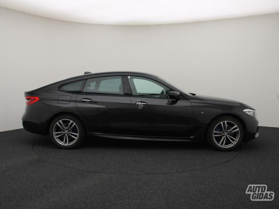 Grey BMW 630 2018 in Vilnius, with an engine capacity of 2.00 L and mileage of 139 thousand km for 28199 €, photo 9 on AUTOMOTO.COM.LV