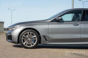 Grey BMW 630 2018 in Jurmala, with an engine capacity of 3.00 L and mileage of 201 thousand km for 26000 €, photo 5 on AUTOMOTO.COM.LV