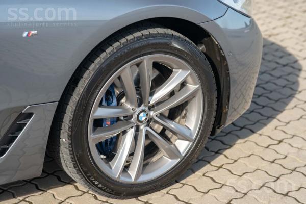 Grey BMW 630 2018 in Jurmala, with an engine capacity of 3.00 L and mileage of 201 thousand km for 26000 €, photo 8 on AUTOMOTO.COM.LV