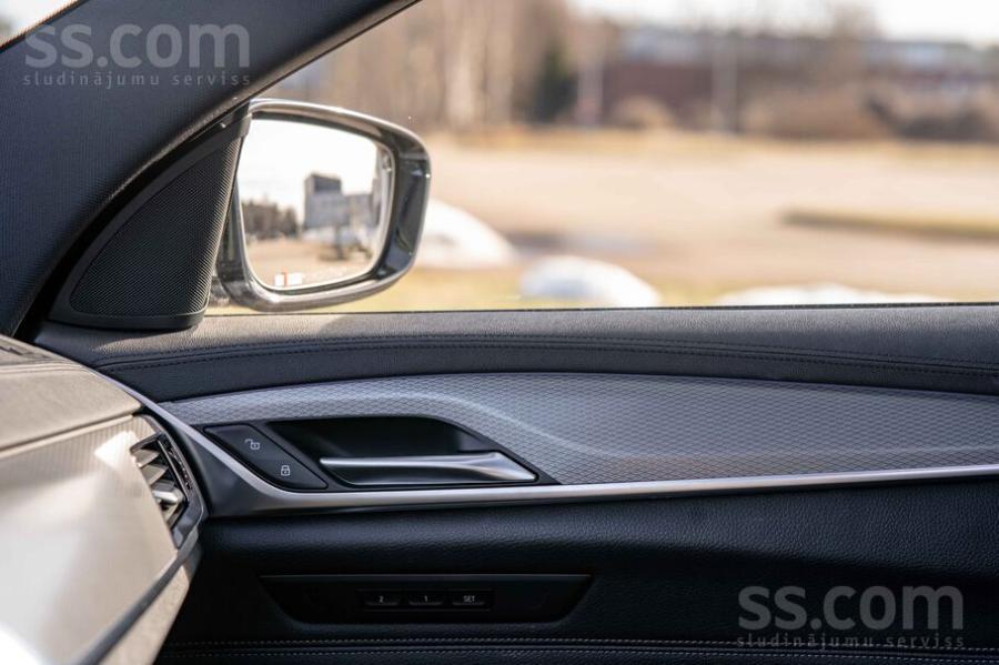Grey BMW 630 2018 in Jurmala, with an engine capacity of 3.00 L and mileage of 201 thousand km for 26000 €, photo 10 on AUTOMOTO.COM.LV