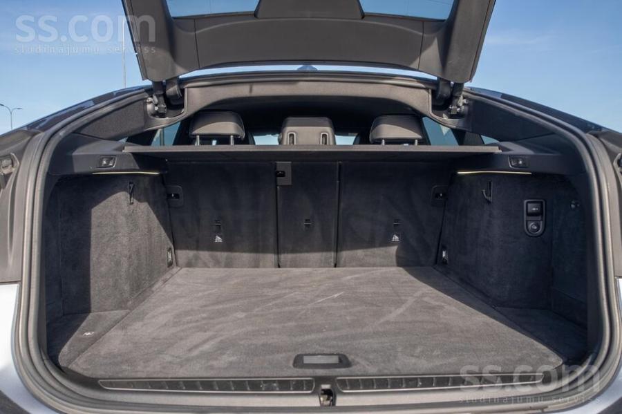 Grey BMW 630 2018 in Jurmala, with an engine capacity of 3.00 L and mileage of 201 thousand km for 26000 €, photo 23 on AUTOMOTO.COM.LV