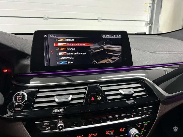 Pelēks BMW 630 2018 Utena, ar dzinēja tilpumu 2.99 L un nobraukumu 160 tūkst. km par 26700 €, foto 10 vietnē AUTOMOTO.COM.LV