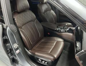 Grey BMW 630 2018 in Utena, with an engine capacity of 2.99 L and mileage of 160 thousand km for 26700 €, photo 19 on AUTOMOTO.COM.LV