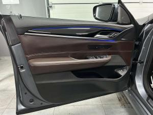 Grey BMW 630 2018 in Utena, with an engine capacity of 2.99 L and mileage of 160 thousand km for 26700 €, photo 26 on AUTOMOTO.COM.LV