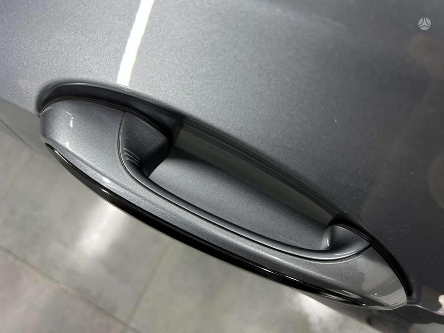 Grey BMW 630 2018 in Utena, with an engine capacity of 2.99 L and mileage of 160 thousand km for 26700 €, photo 37 on AUTOMOTO.COM.LV