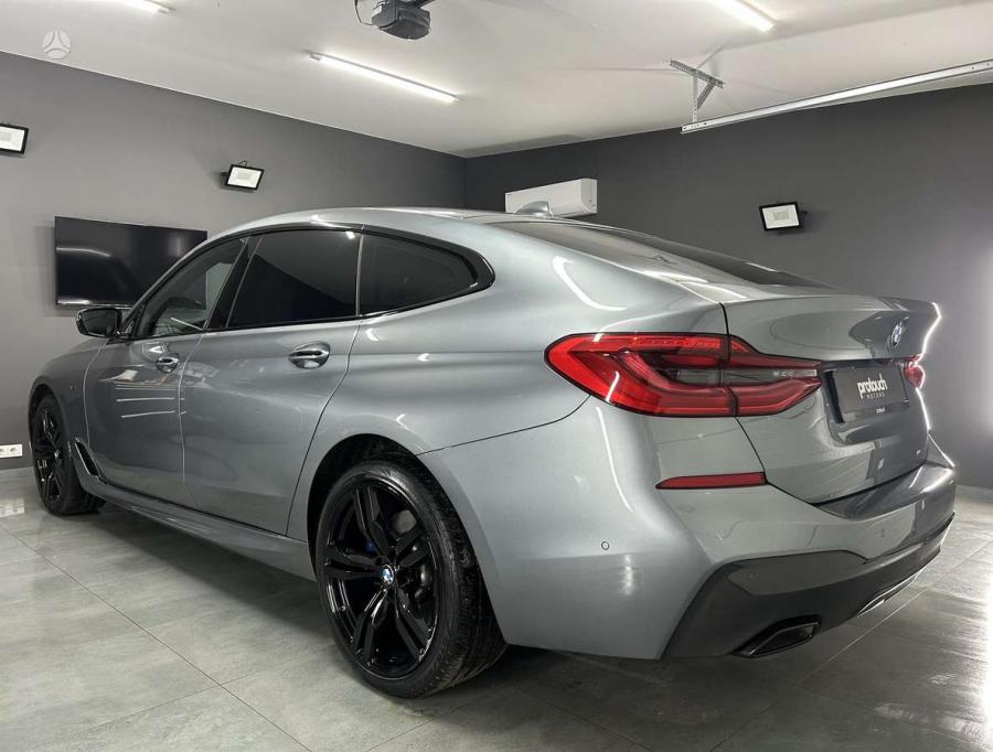 Grey BMW 630 2018 in Utena, with an engine capacity of 2.99 L and mileage of 160 thousand km for 26700 €, photo 43 on AUTOMOTO.COM.LV