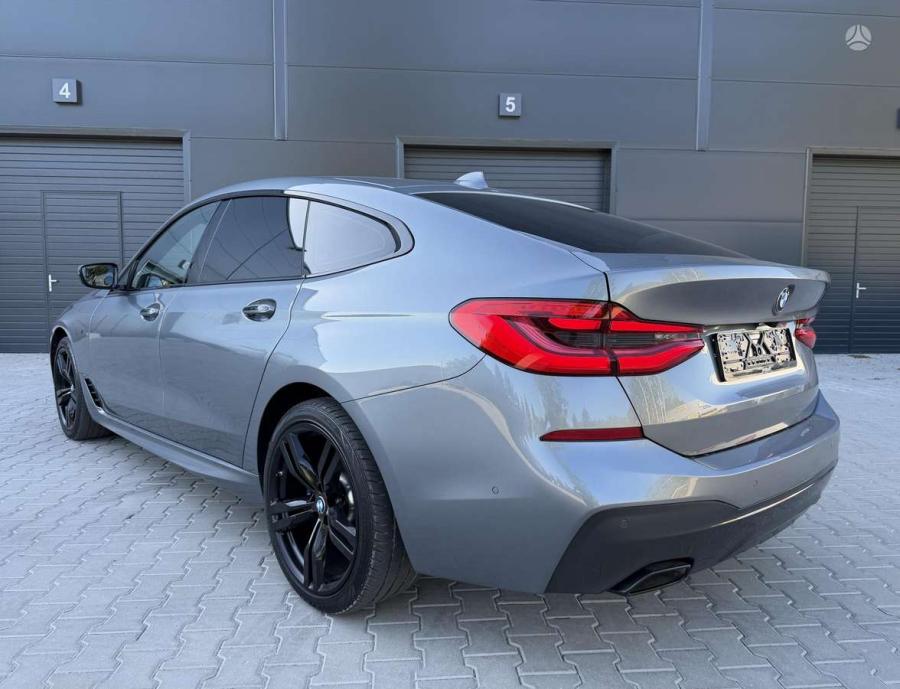 Grey BMW 630 2018 in Utena, with an engine capacity of 3.00 L and mileage of 160 thousand km for 26600 €, photo 3 on AUTOMOTO.COM.LV