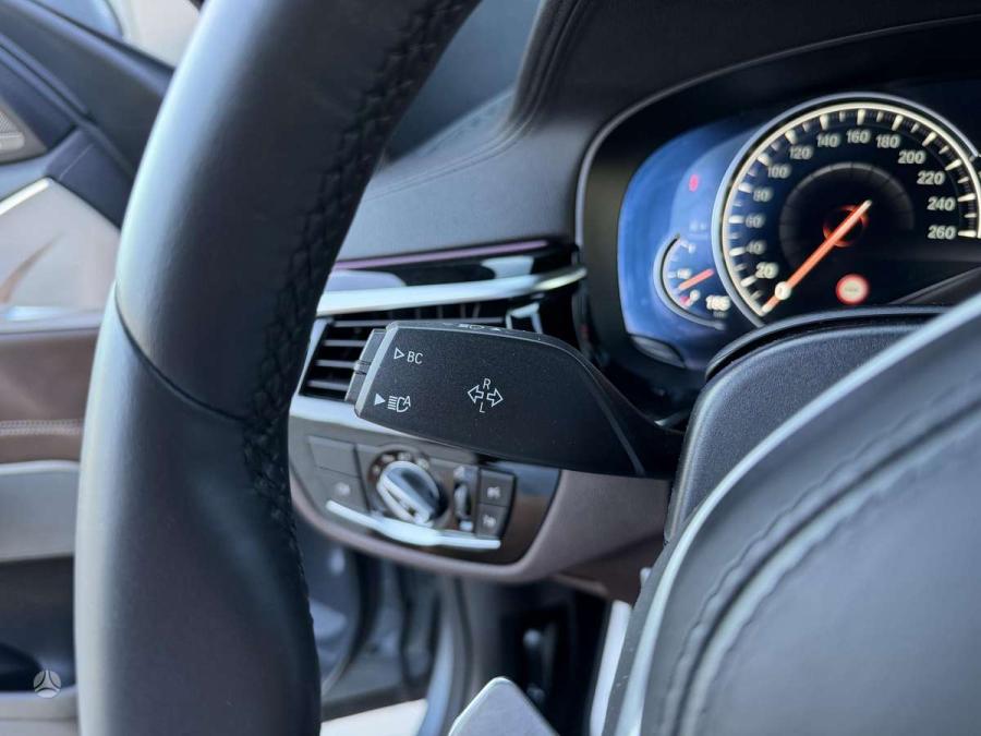 Grey BMW 630 2018 in Utena, with an engine capacity of 3.00 L and mileage of 160 thousand km for 26600 €, photo 20 on AUTOMOTO.COM.LV