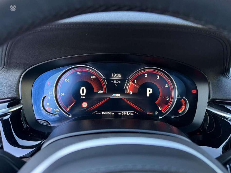 Grey BMW 630 2018 in Utena, with an engine capacity of 3.00 L and mileage of 160 thousand km for 26600 €, photo 24 on AUTOMOTO.COM.LV