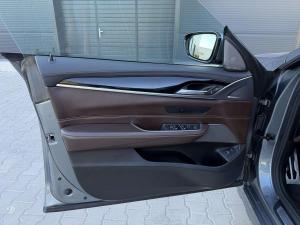 Grey BMW 630 2018 in Utena, with an engine capacity of 3.00 L and mileage of 160 thousand km for 26600 €, photo 36 on AUTOMOTO.COM.LV