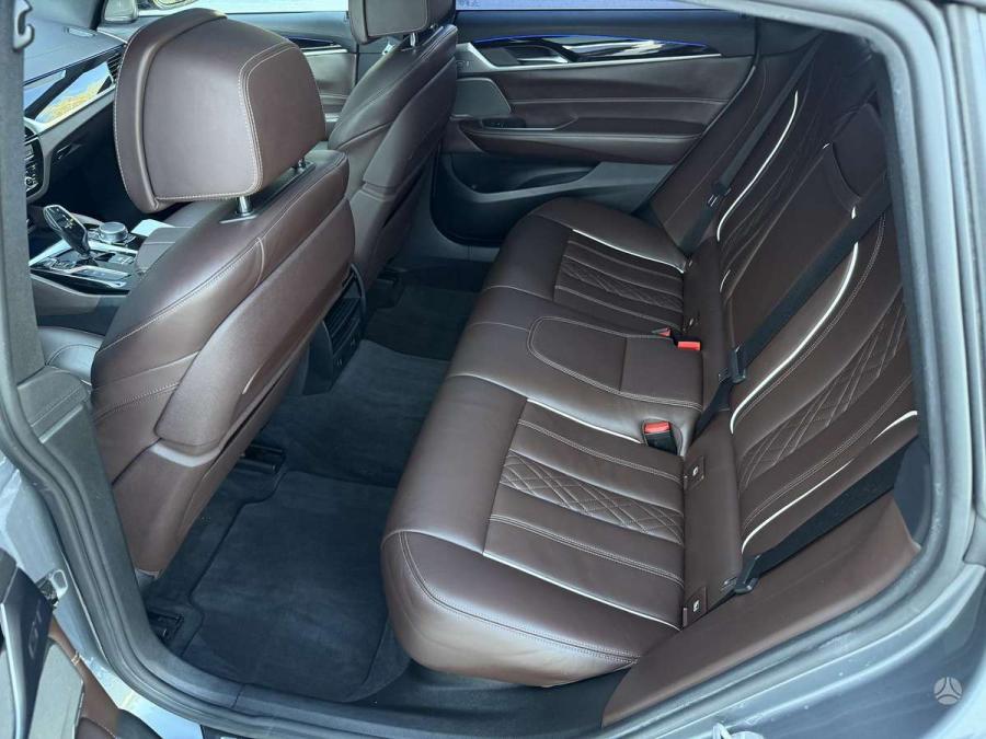 Grey BMW 630 2018 in Utena, with an engine capacity of 3.00 L and mileage of 160 thousand km for 26600 €, photo 41 on AUTOMOTO.COM.LV