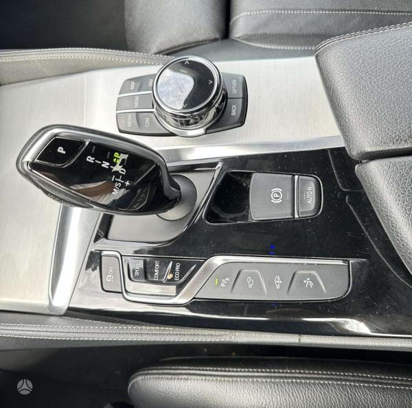 Grey BMW 630 2018 in Plunge, with an engine capacity of 3.00 L and mileage of 162 thousand km for 28500 €, photo 7 on AUTOMOTO.COM.LV