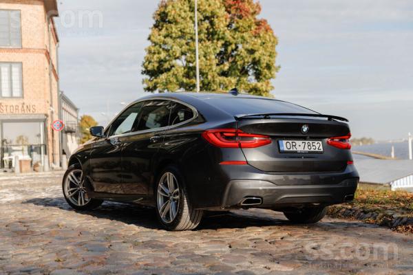 Grey BMW 630 2018 in Riga, with an engine capacity of 3.00 L and mileage of 272 thousand km for 20900 €, photo 4 on AUTOMOTO.COM.LV