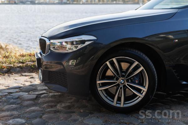 Grey BMW 630 2018 in Riga, with an engine capacity of 3.00 L and mileage of 272 thousand km for 20900 €, photo 6 on AUTOMOTO.COM.LV