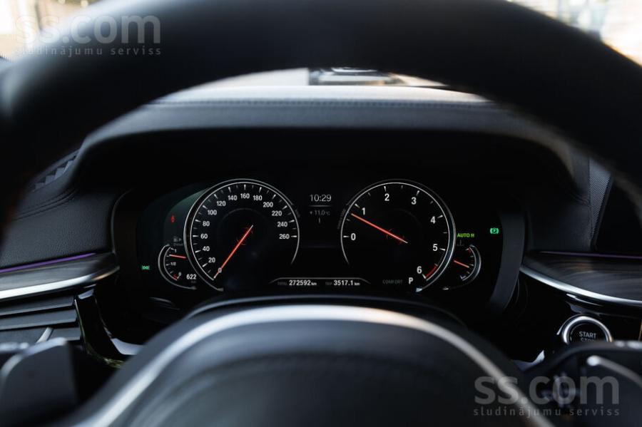 Pelēks BMW 630 2018 Rīga, ar dzinēja tilpumu 3.00 L un nobraukumu 272 tūkst. km par 20900 €, foto 16 vietnē AUTOMOTO.COM.LV