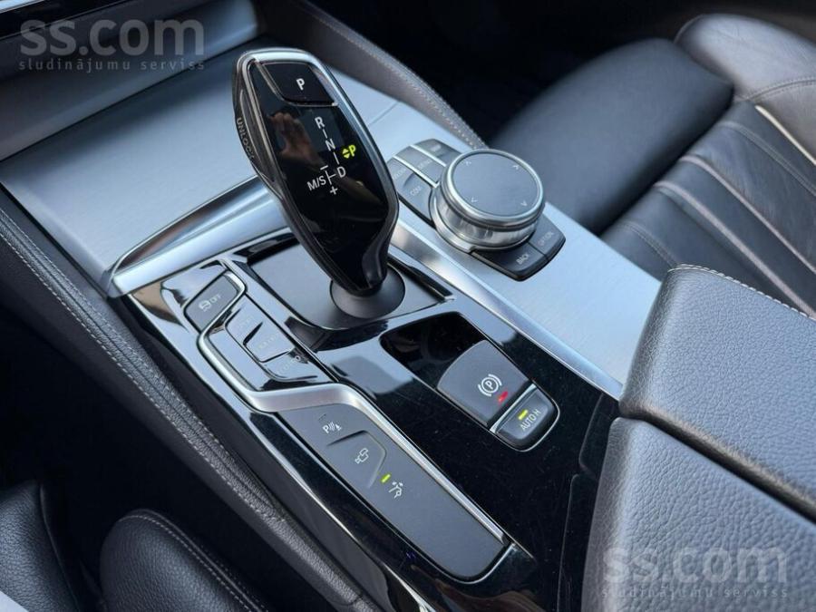 Pelēks BMW 630 2019 Rīga, ar dzinēja tilpumu 3.00 L un nobraukumu 118 tūkst. km par 32000 €, foto 21 vietnē AUTOMOTO.COM.LV
