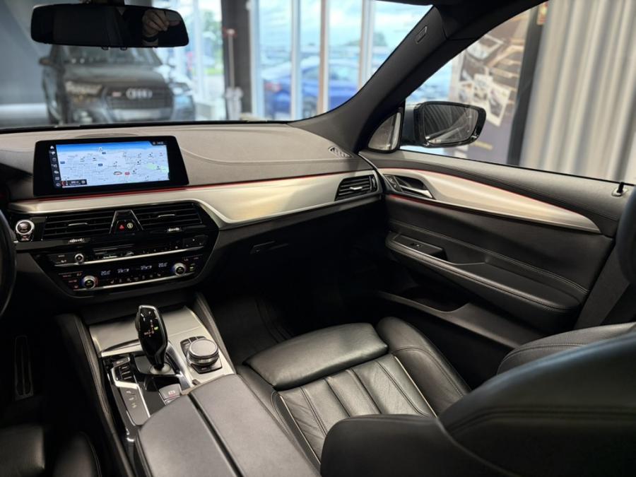 Pelēks BMW 630 2019 Rīga, ar dzinēja tilpumu 3.00 L un nobraukumu 121 tūkst. km par 29990 €, foto 23 vietnē AUTOMOTO.COM.LV