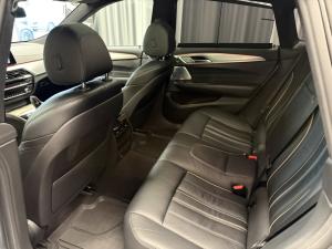 Pelēks BMW 630 2019 Rīga, ar dzinēja tilpumu 3.00 L un nobraukumu 121 tūkst. km par 29990 €, foto 25 vietnē AUTOMOTO.COM.LV