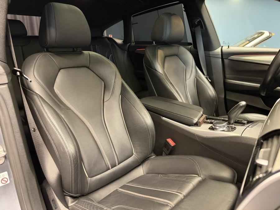 Pelēks BMW 630 2019 Rīga, ar dzinēja tilpumu 3.00 L un nobraukumu 121 tūkst. km par 29990 €, foto 32 vietnē AUTOMOTO.COM.LV