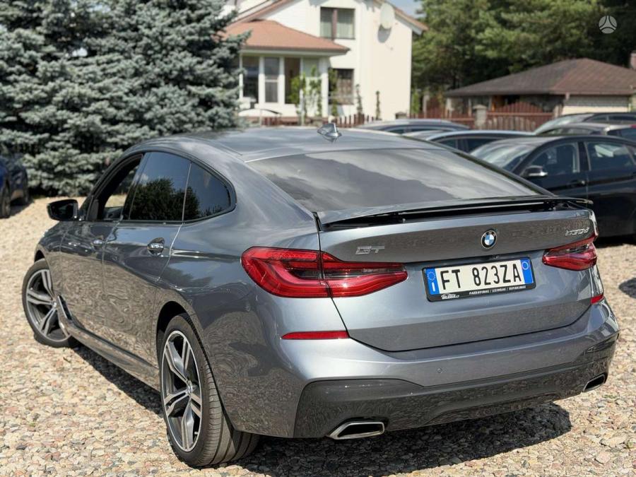 Grey BMW 630 2019 in Utena, with an engine capacity of 2.99 L and mileage of 275 thousand km for 17990 €, photo 5 on AUTOMOTO.COM.LV