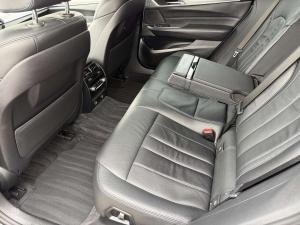 Grey BMW 630 2019 in Utena, with an engine capacity of 2.99 L and mileage of 275 thousand km for 17990 €, photo 12 on AUTOMOTO.COM.LV
