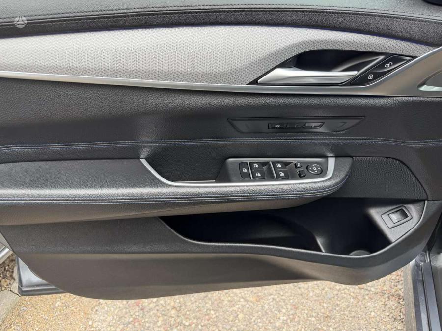 Grey BMW 630 2019 in Utena, with an engine capacity of 2.99 L and mileage of 275 thousand km for 17990 €, photo 13 on AUTOMOTO.COM.LV