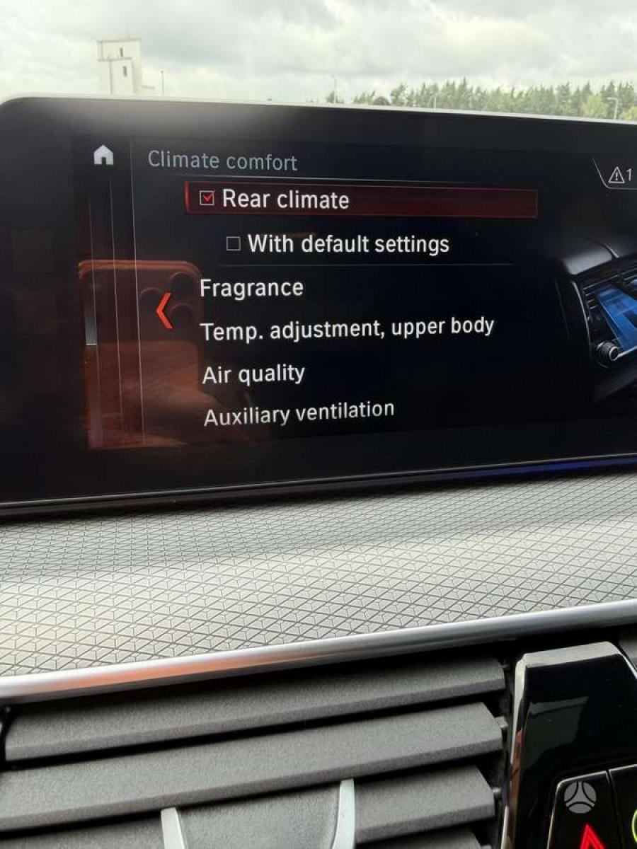 Grey BMW 630 2019 in Utena, with an engine capacity of 2.99 L and mileage of 275 thousand km for 17990 €, photo 18 on AUTOMOTO.COM.LV