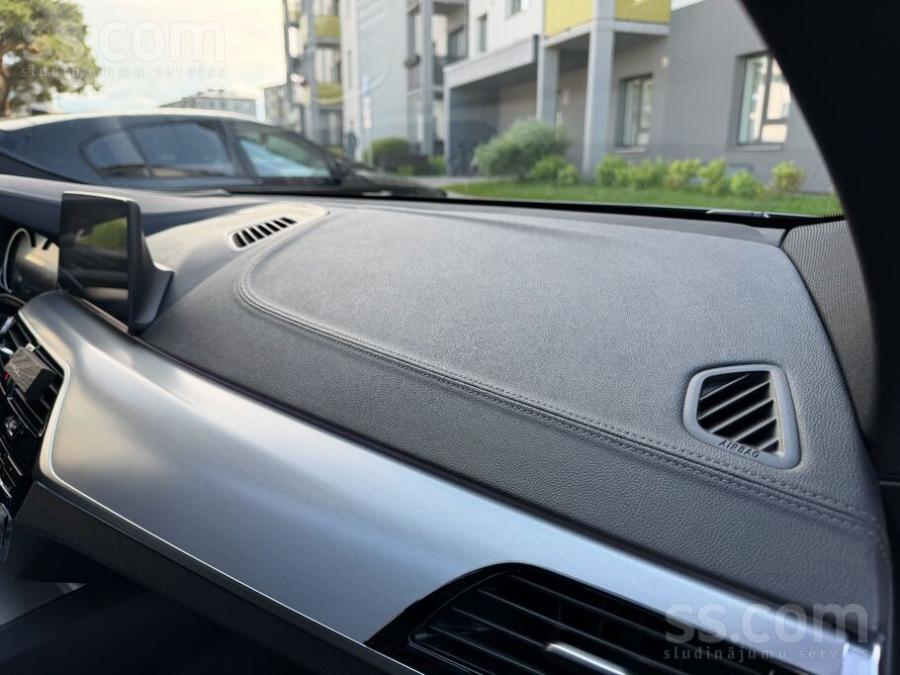 Grey BMW 630 2019 in Riga, with an engine capacity of 3.00 L and mileage of 122 thousand km for 28500 €, photo 14 on AUTOMOTO.COM.LV
